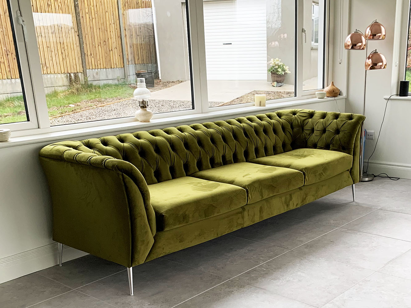 My Picture - Light green Chesterfield Modern sofa from Cormac | SLF24